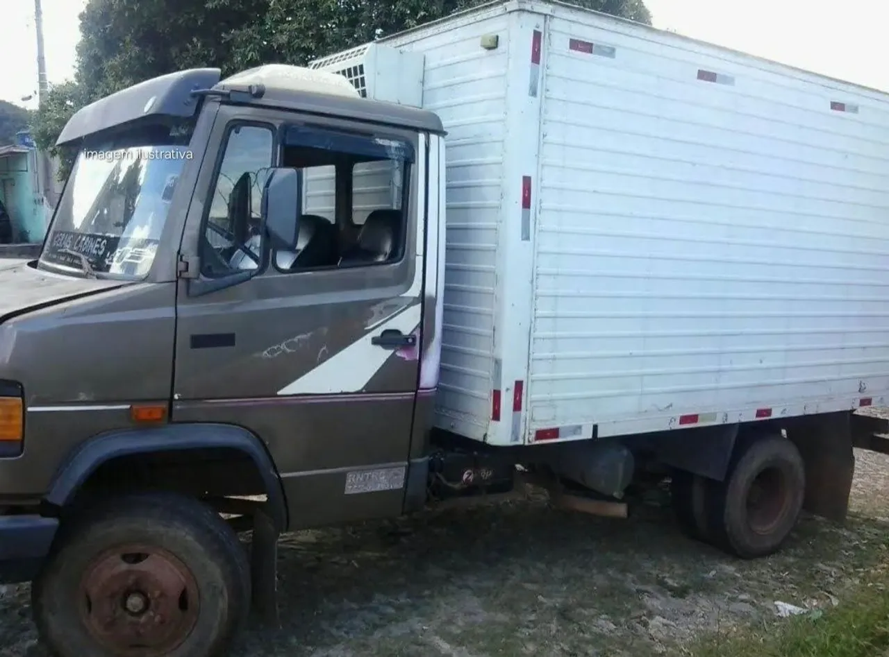 "caminhao mb 709" - Caminhões no Brasil