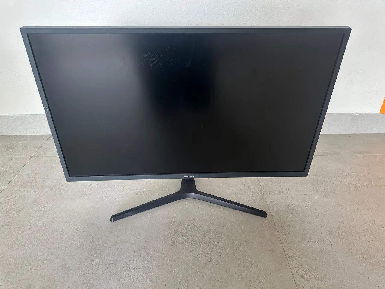 Monitor Samsung 32? 4K UHD LU32J590UQLMZD - Pouquíssimo Uso - Impecável - Monitores - Centro ...