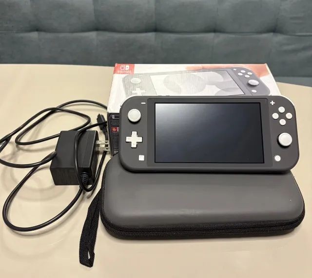 Nintendo Switch Lite Cinza + Case + SD 256gb Perfeito estado - Consoles ...