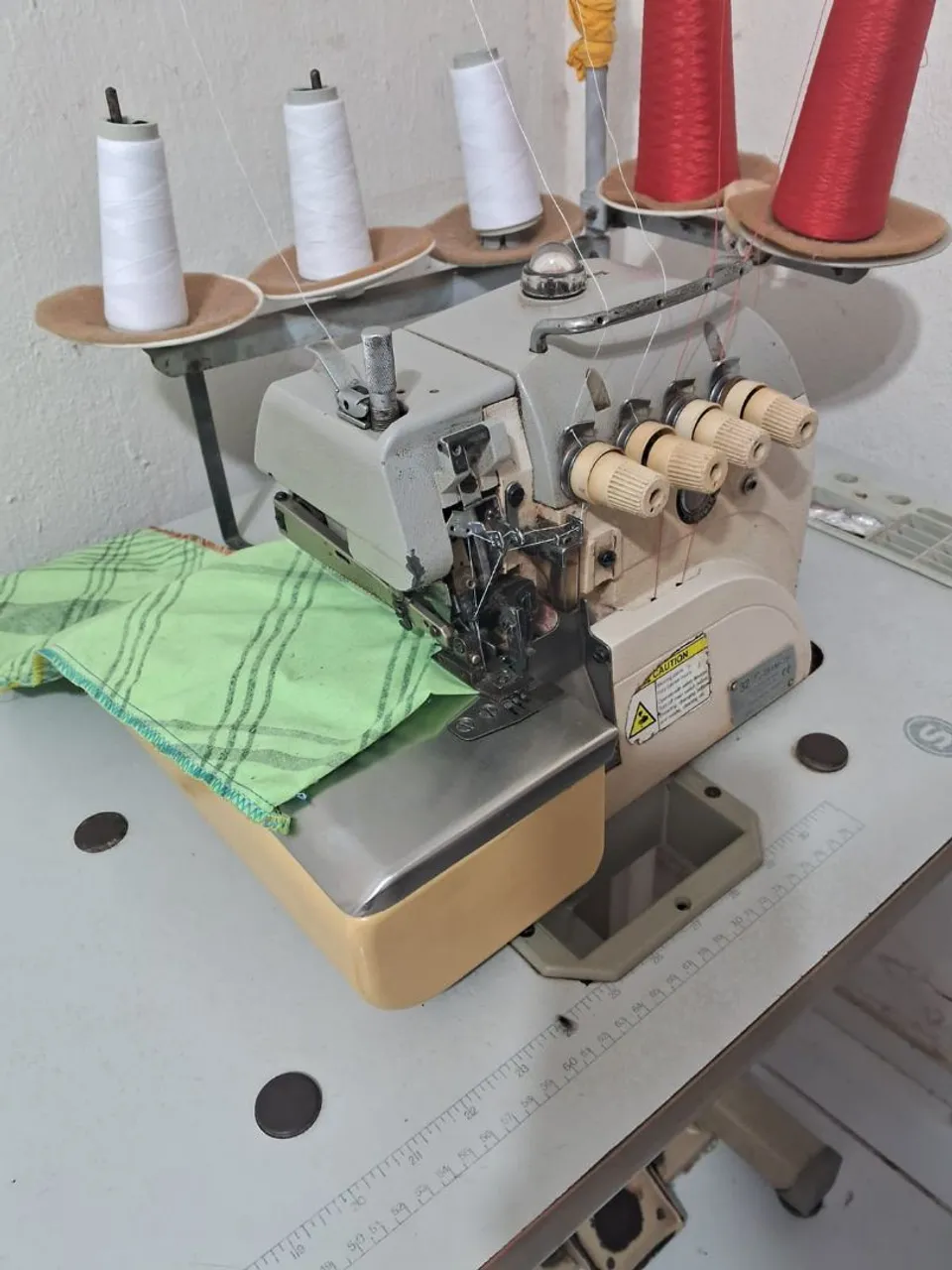 "maquina de costura interlock industrial" no Brasil