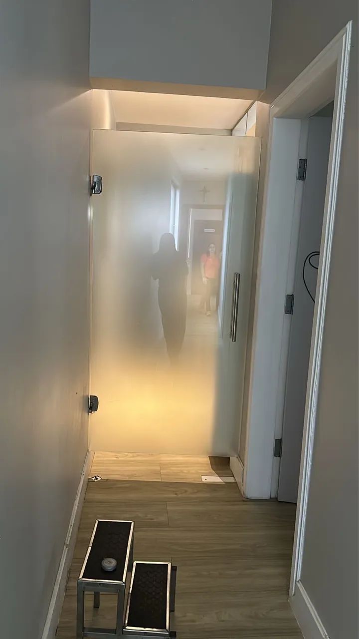 Porta de vidro com puxador cromado 1,90x93cm - Portas e Janelas ...