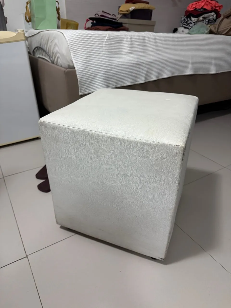 "puff quadrado branco" no Brasil