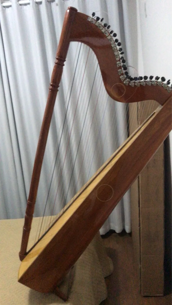 "harpa instrumento" no Brasil