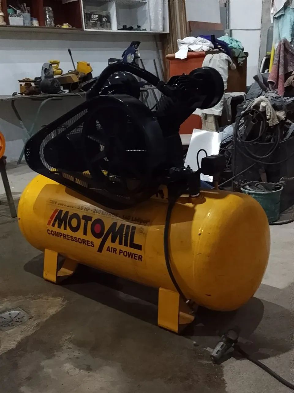 Compressor de Ar Air Power 20 Pés 200L 5HP - Ferramentas de Construção ...