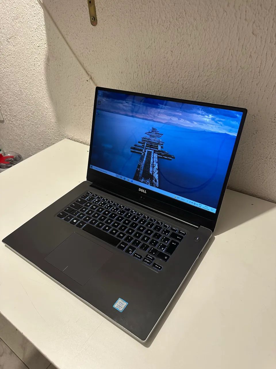 Notebook Dell Inspiron 15 7572 15.6'' FHD i5-8250U NVIDIA GeForce MX150 ...