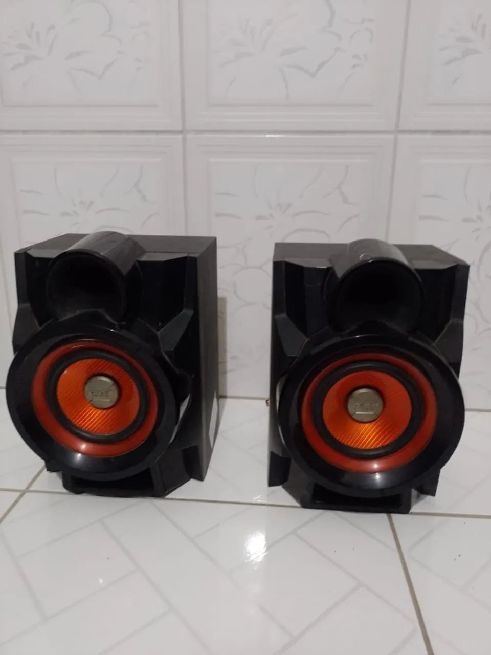 Vendo 2 caixas de som do Mini System de 220 Watts RMS de potência ...