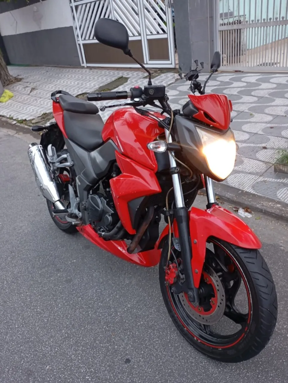 Motos DAFRA NEXT no Brasil