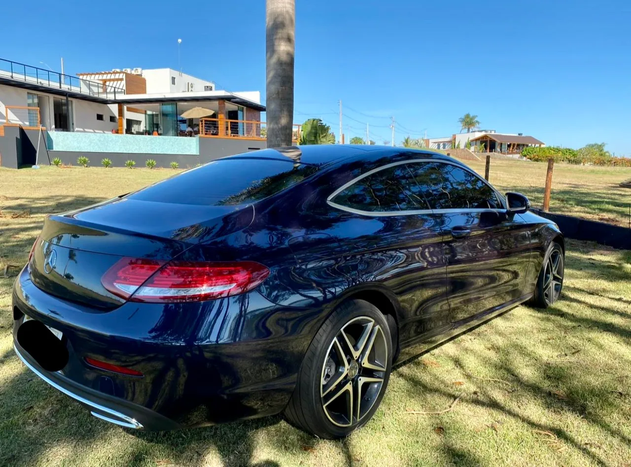 MERCEDES-BENZ C-180 CGI COUPE AVANT. 1.6 TB 16V AUT. Usados e Novos