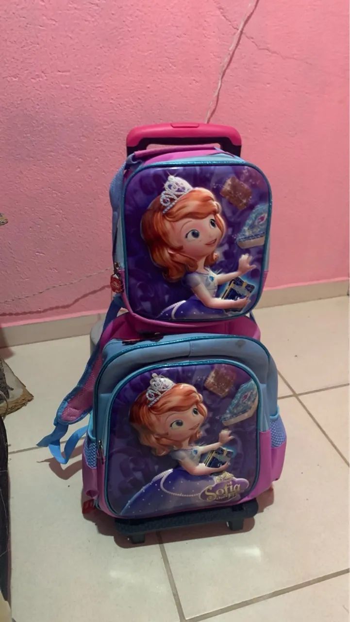 Mochila com Rodinhas Princesa Sofia - Bolsas, malas e mochilas - Rio Largo 1407633196 | OLX
