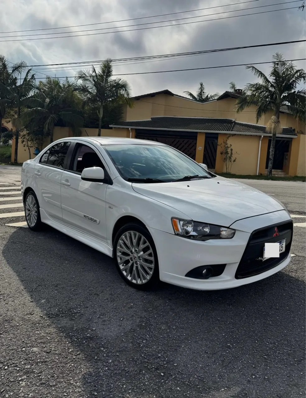 MITSUBISHI LANCER 2015 Usados e Novos