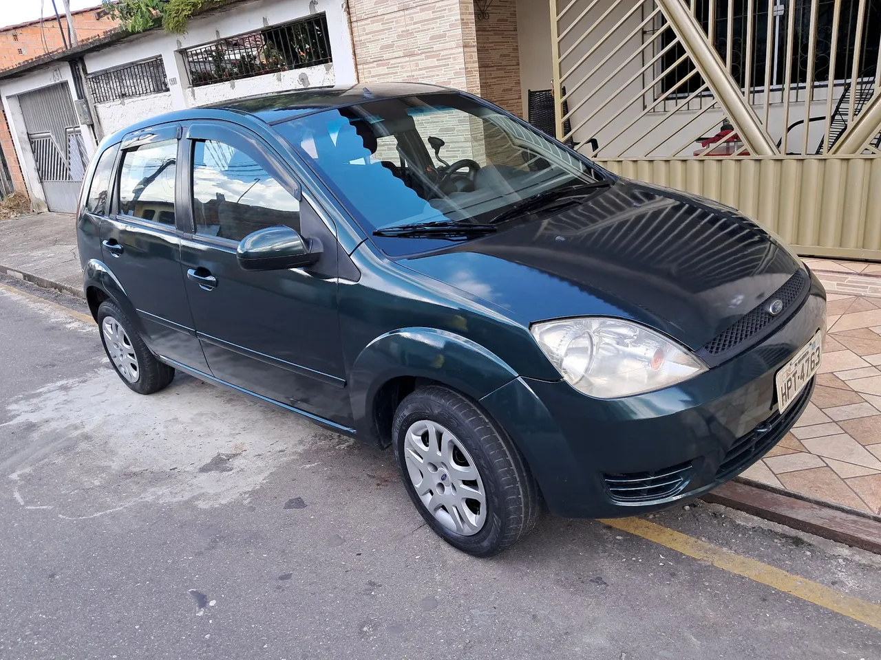 "ford fiesta 2004" no Brasil
