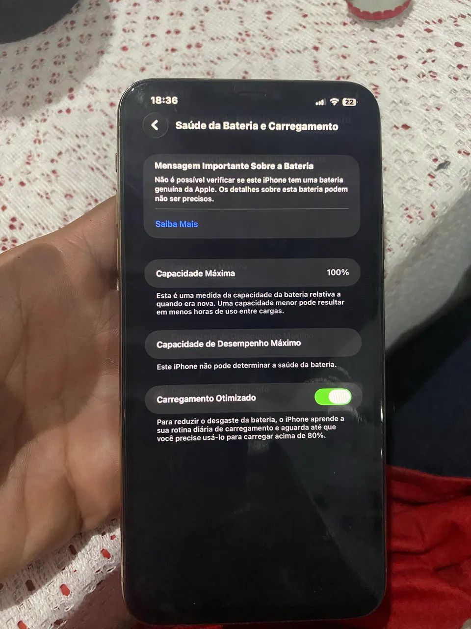 Vendo um iPhone 11 Pro Max todo filé sem nenhum defeito top de linha ...