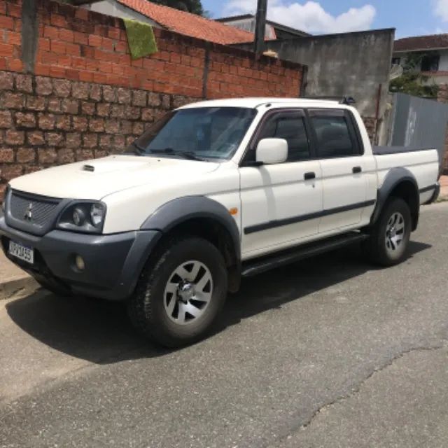 MITSUBISHI L200 2005 Usados e Novos