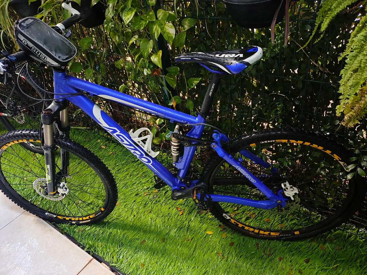 "bikes de downhill" - Ciclismo no Brasil