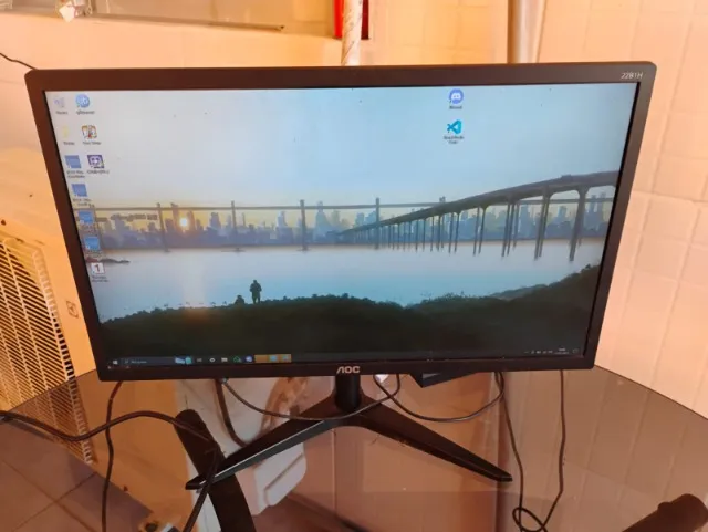 "monitor aoc 4 polegadas" no Brasil