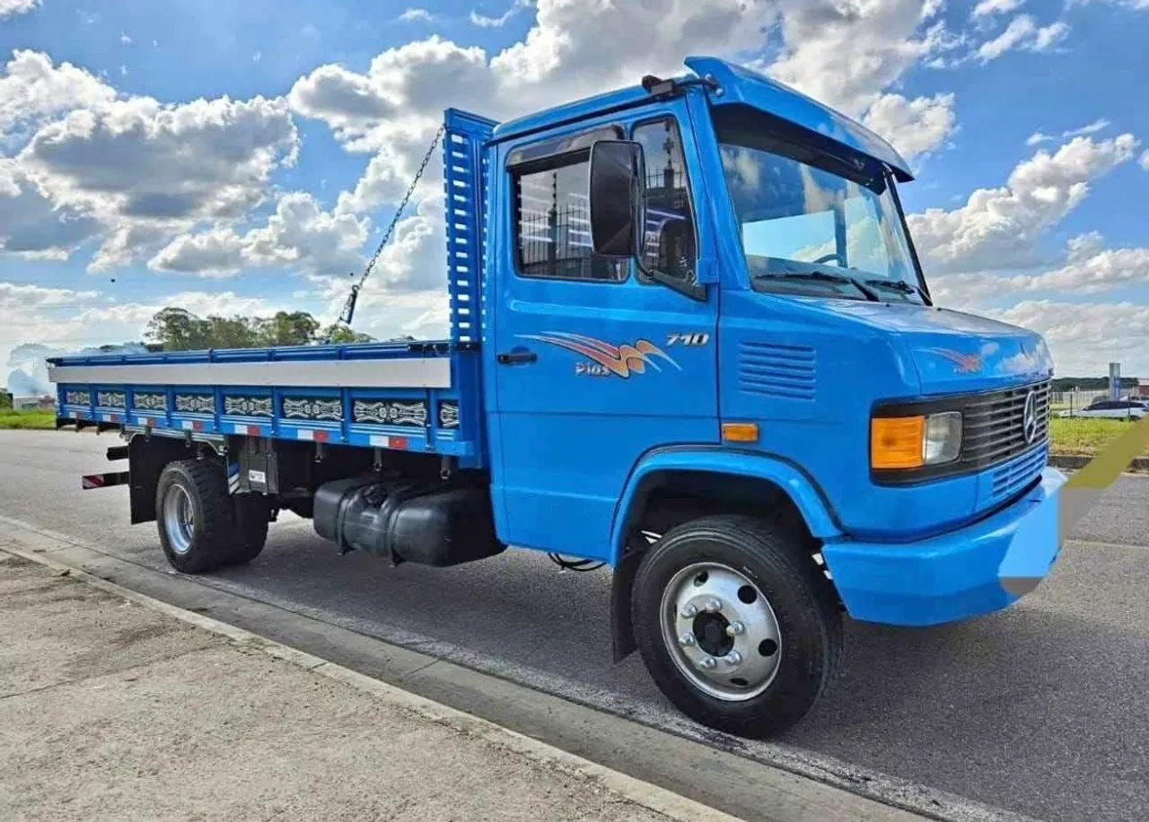 "motor mercedes 710" - Caminhões no Brasil
