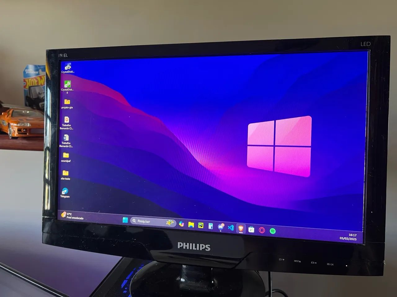 Monitor Philips 19 polegadas LED - Monitores - Padre Eustáquio, Belo ...