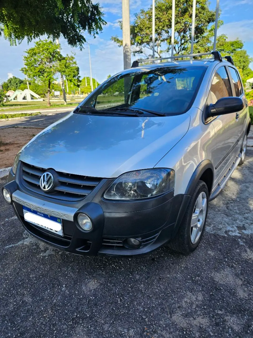 VOLKSWAGEN CROSSFOX 2010 Usados e Novos