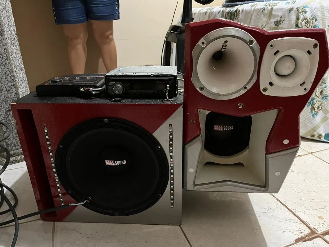 "caixa medio grave de 12" no Brasil