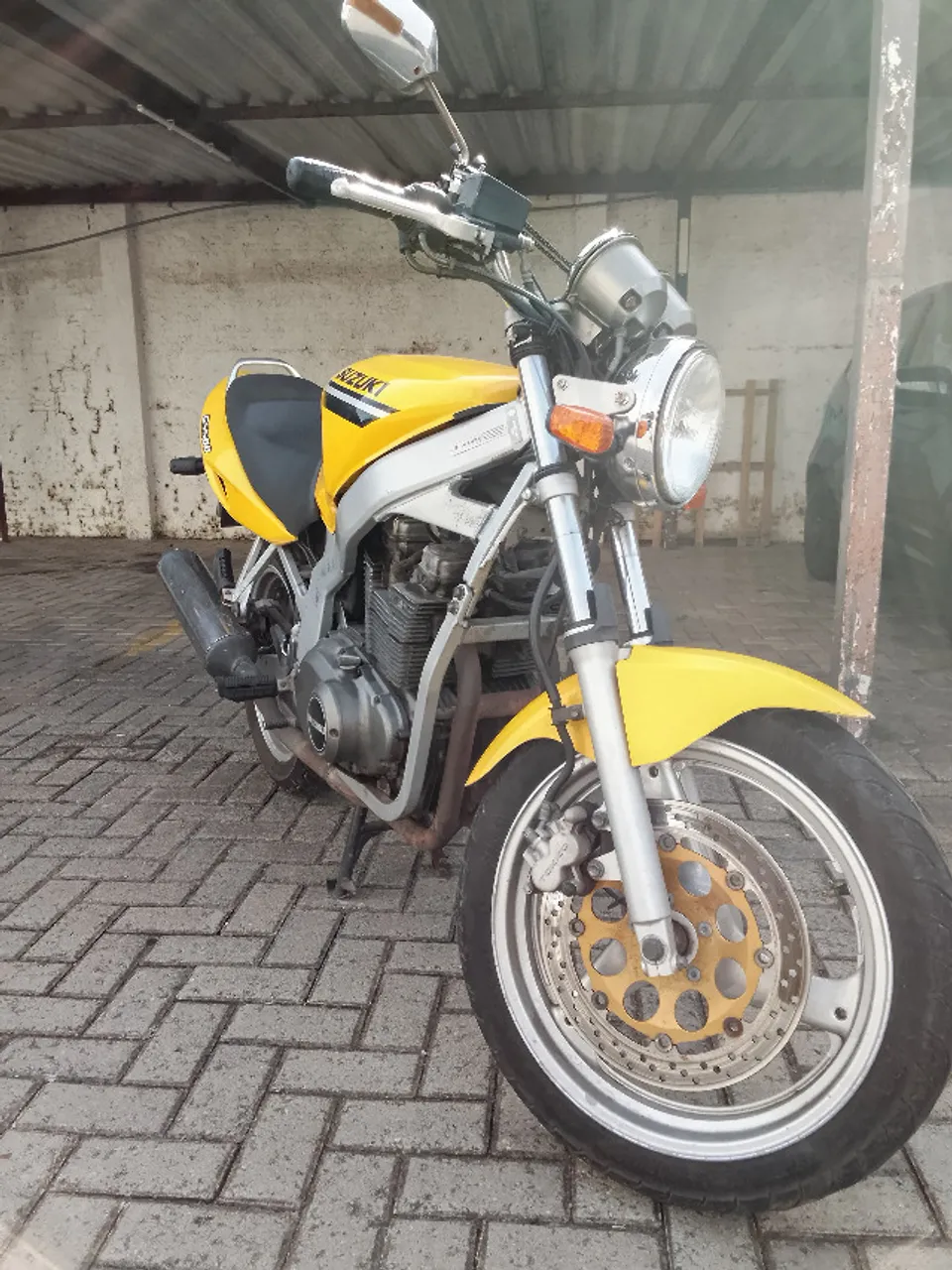 Motos SUZUKI GS no Brasil