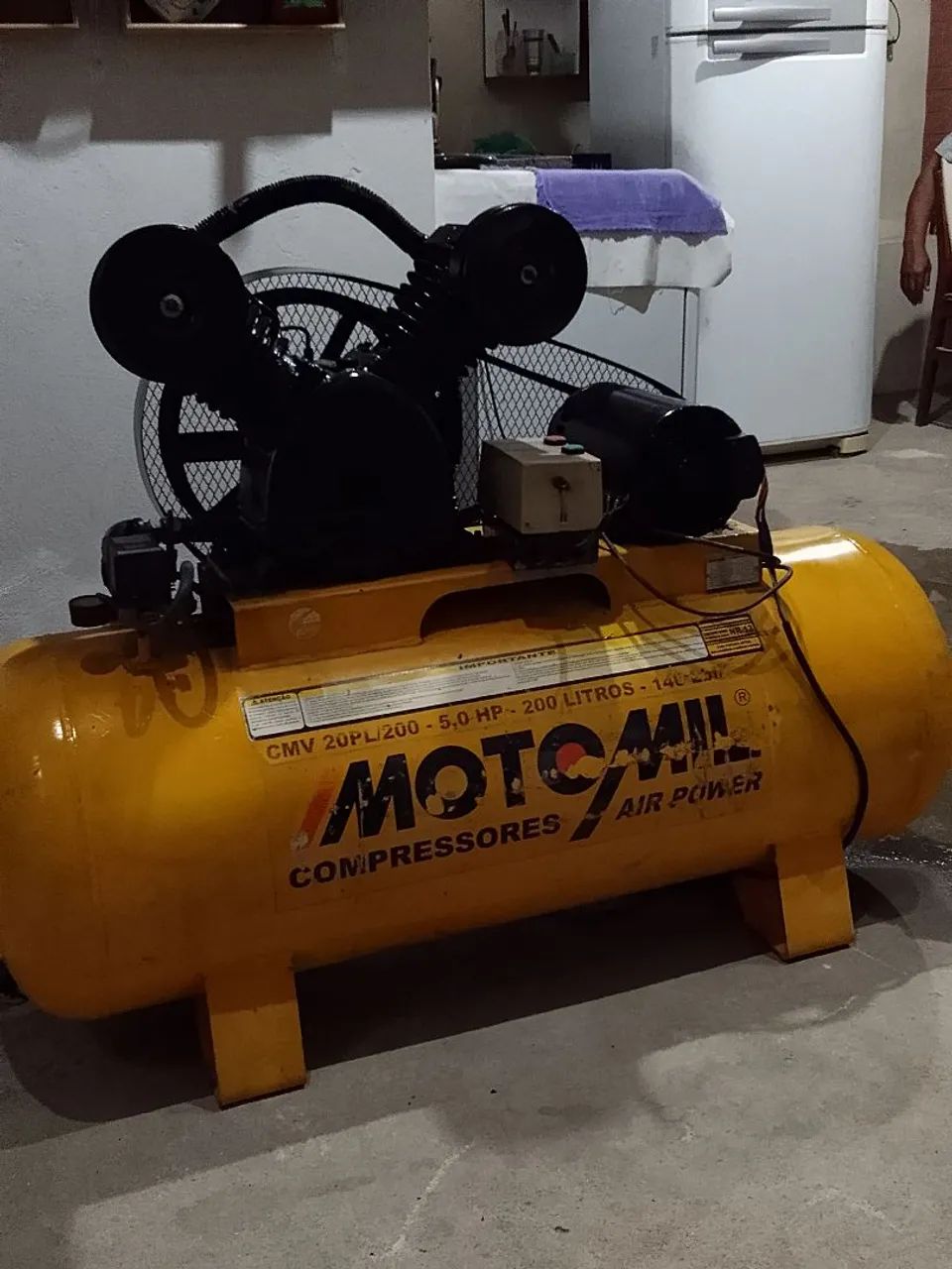 Compressor de Ar Air Power 20 Pés 200L 5HP - Ferramentas de Construção ...