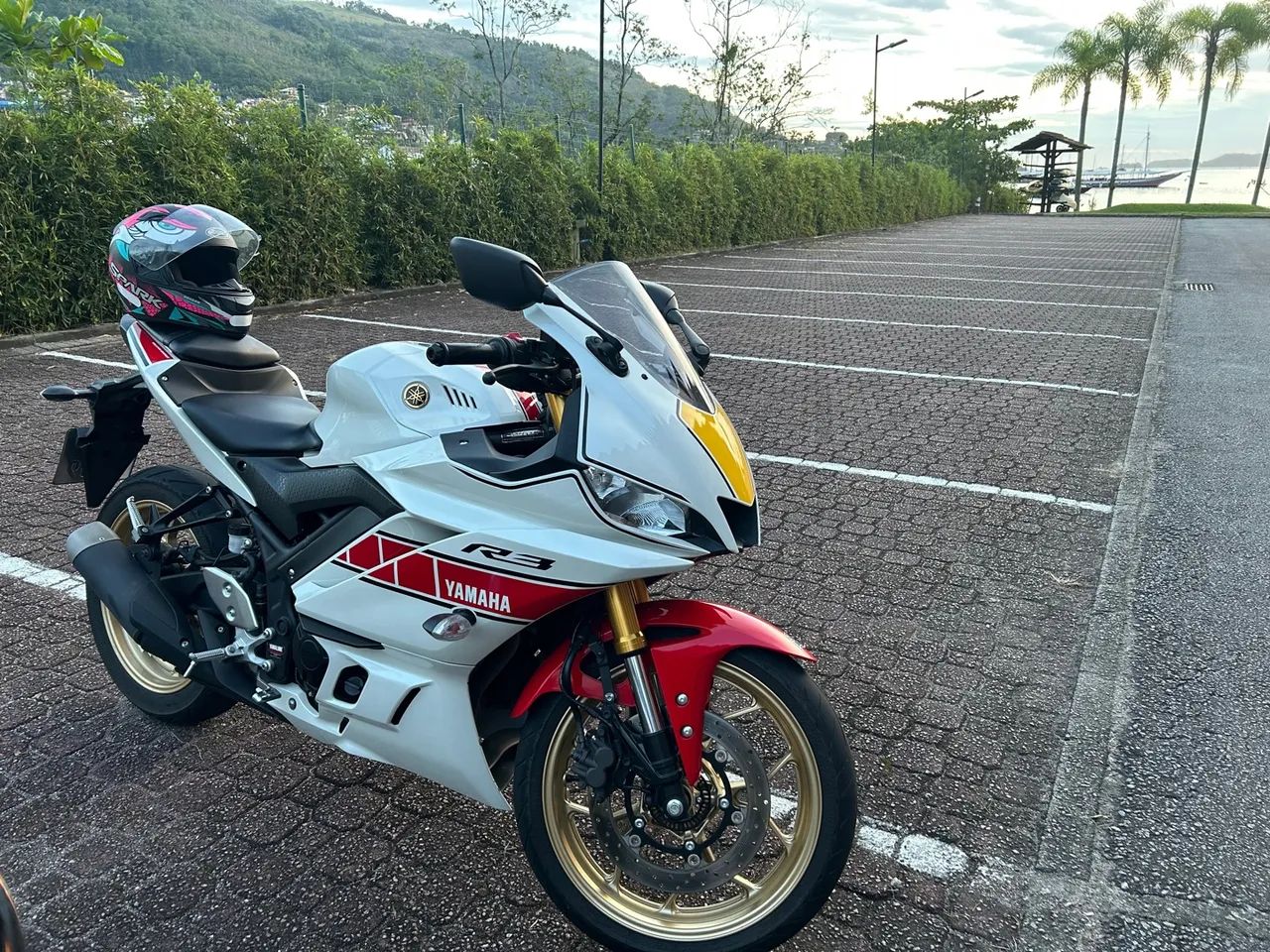 YAMAHA R-3 WORLD GP 60TH ANINIVERSARY ED. 2023 - 1365531303 | OLX