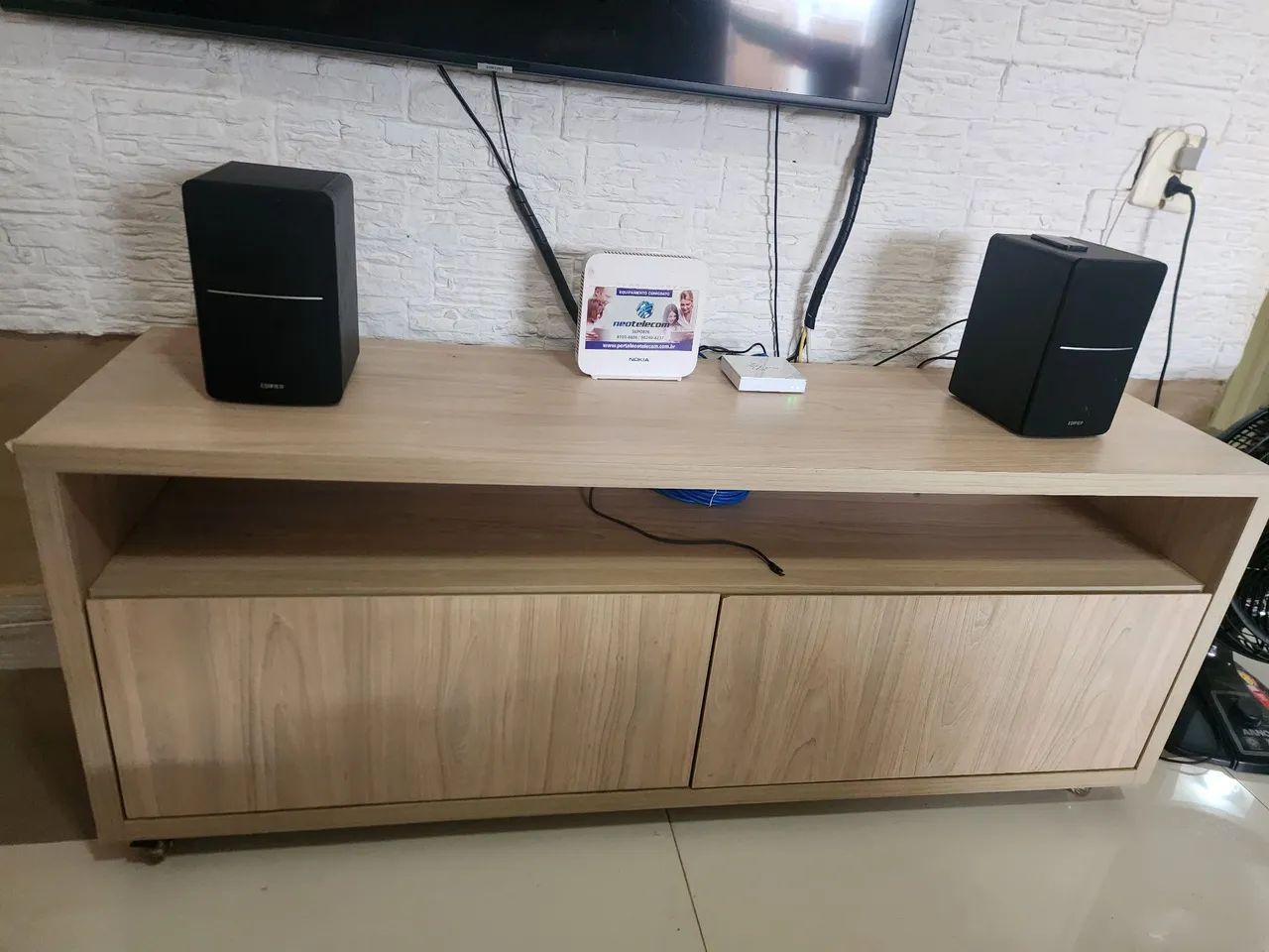 Lindo rack com rodinhas, MDF - Racks e Painéis - Zona Industrial (Guará ...