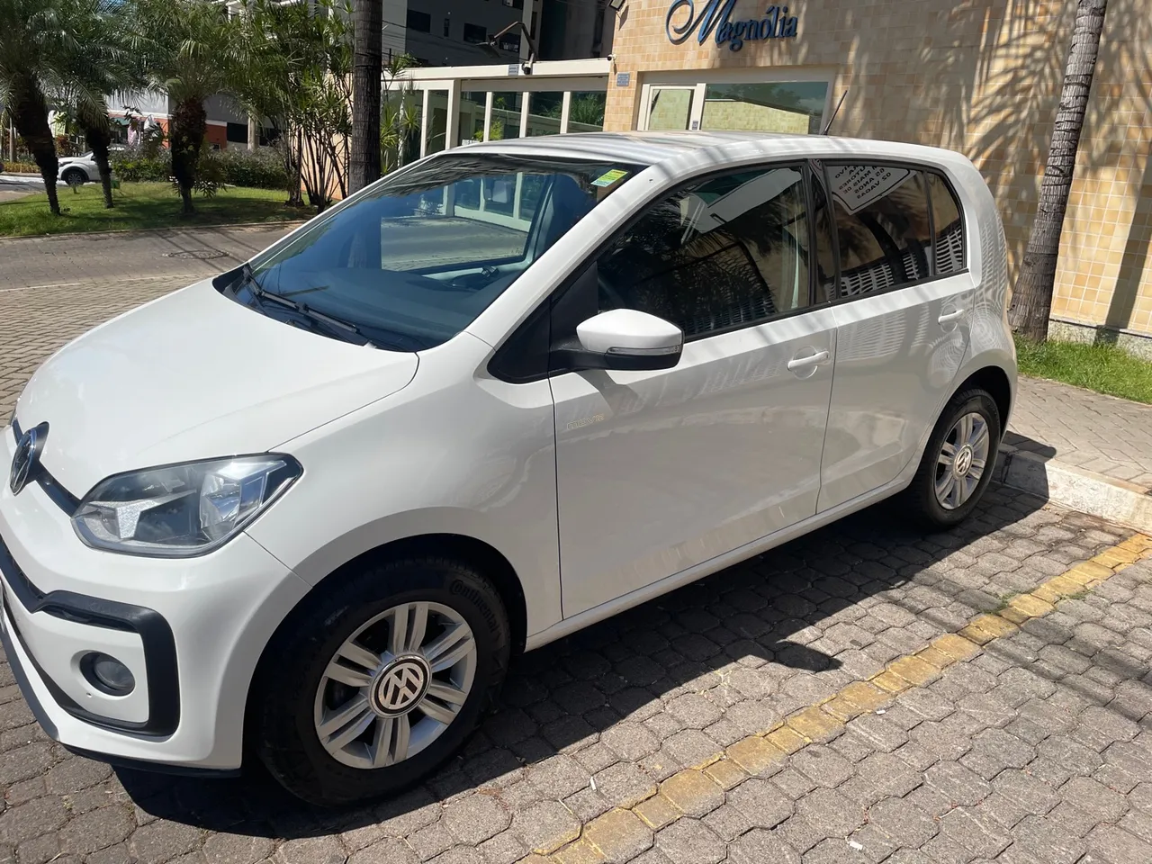 VOLKSWAGEN UP! 2019 Usados e Novos