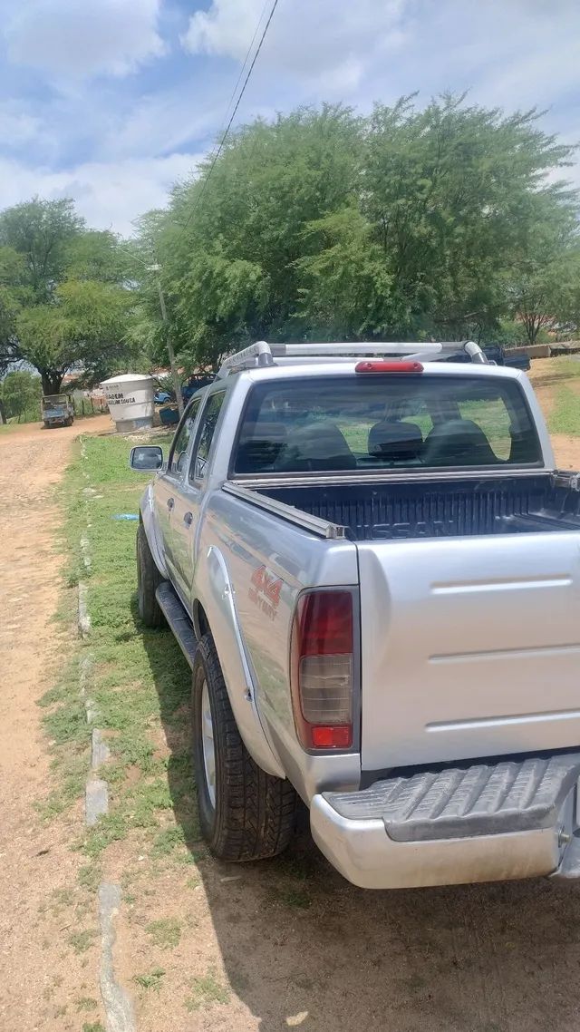 NISSAN FRONTIER 2006 Usados e Novos
