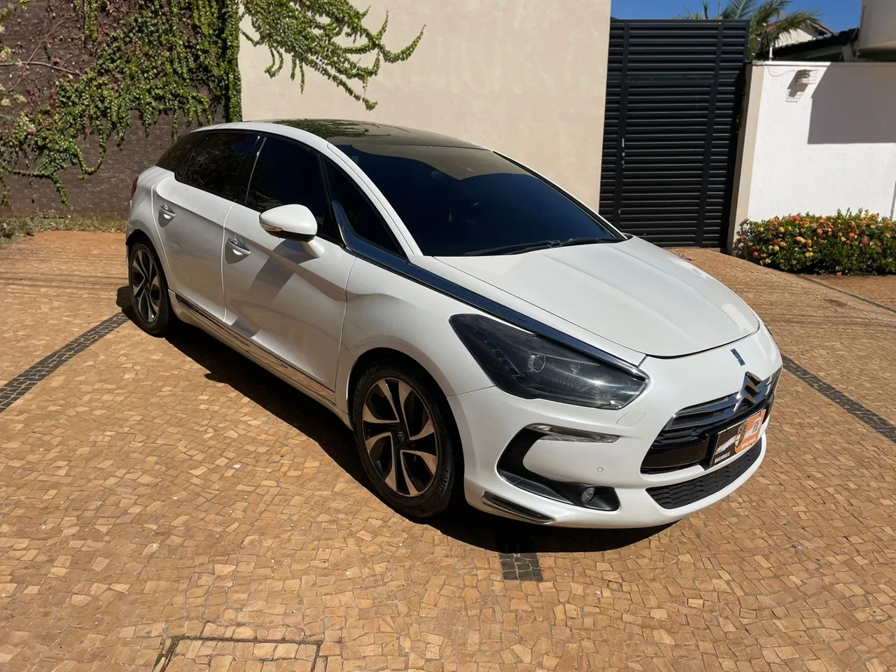 CITROEN DS5 Usados e Novos