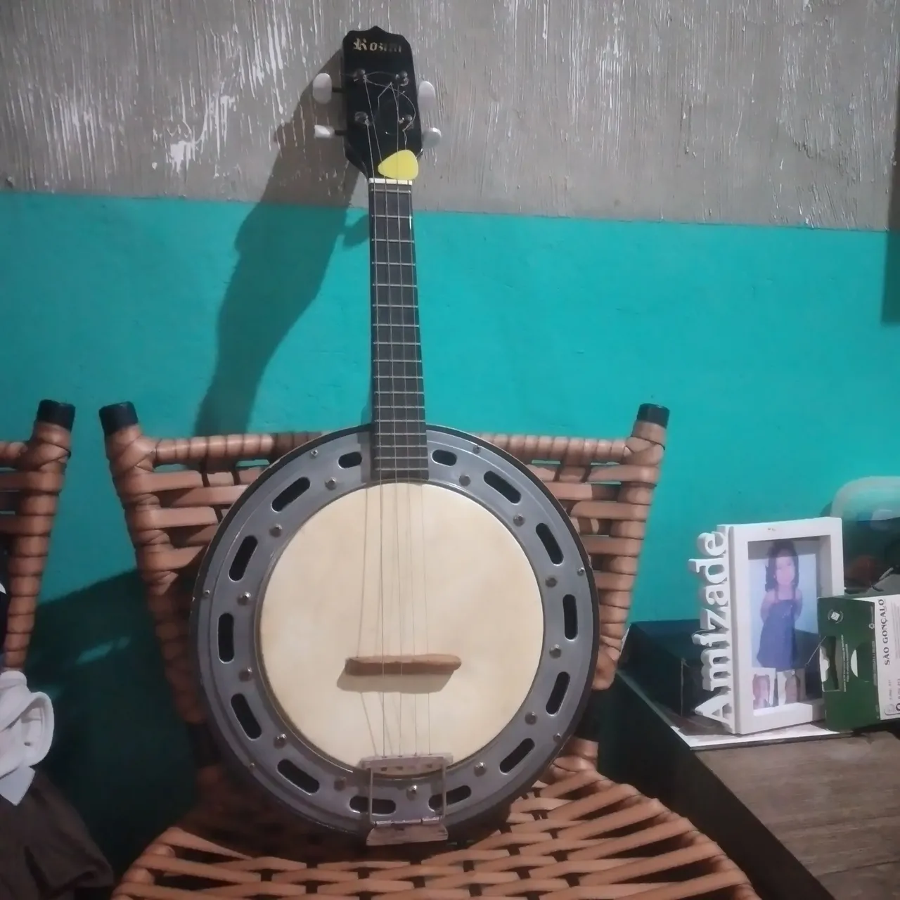 "instrumento musical banjo" - Instrumentos musicais no Brasil