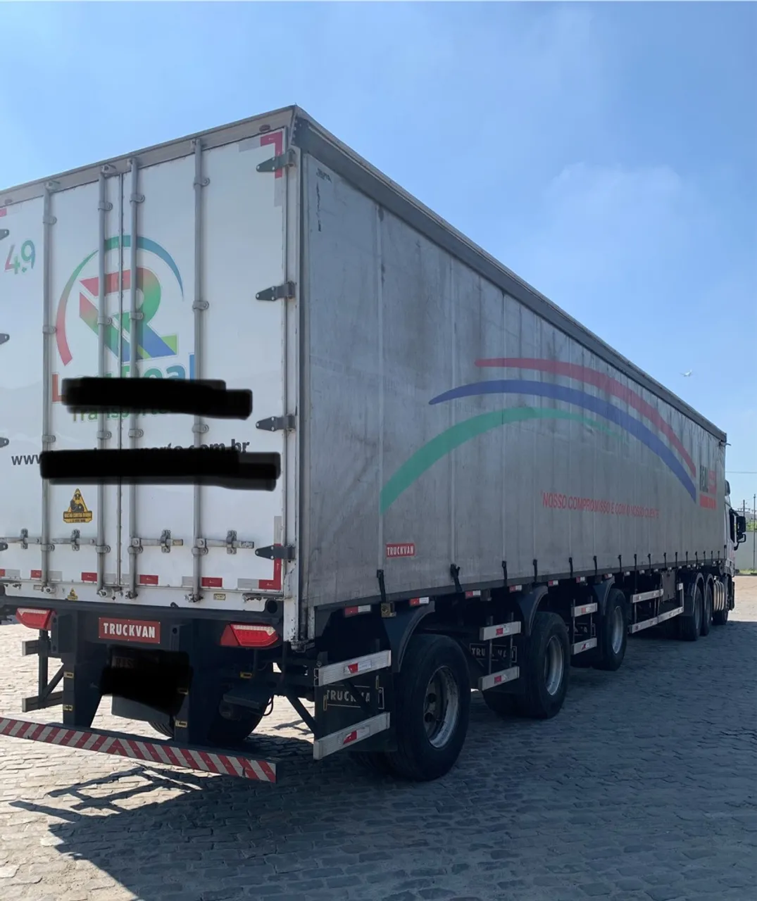 "carreta sider rebaixada" - Caminhões no Brasil