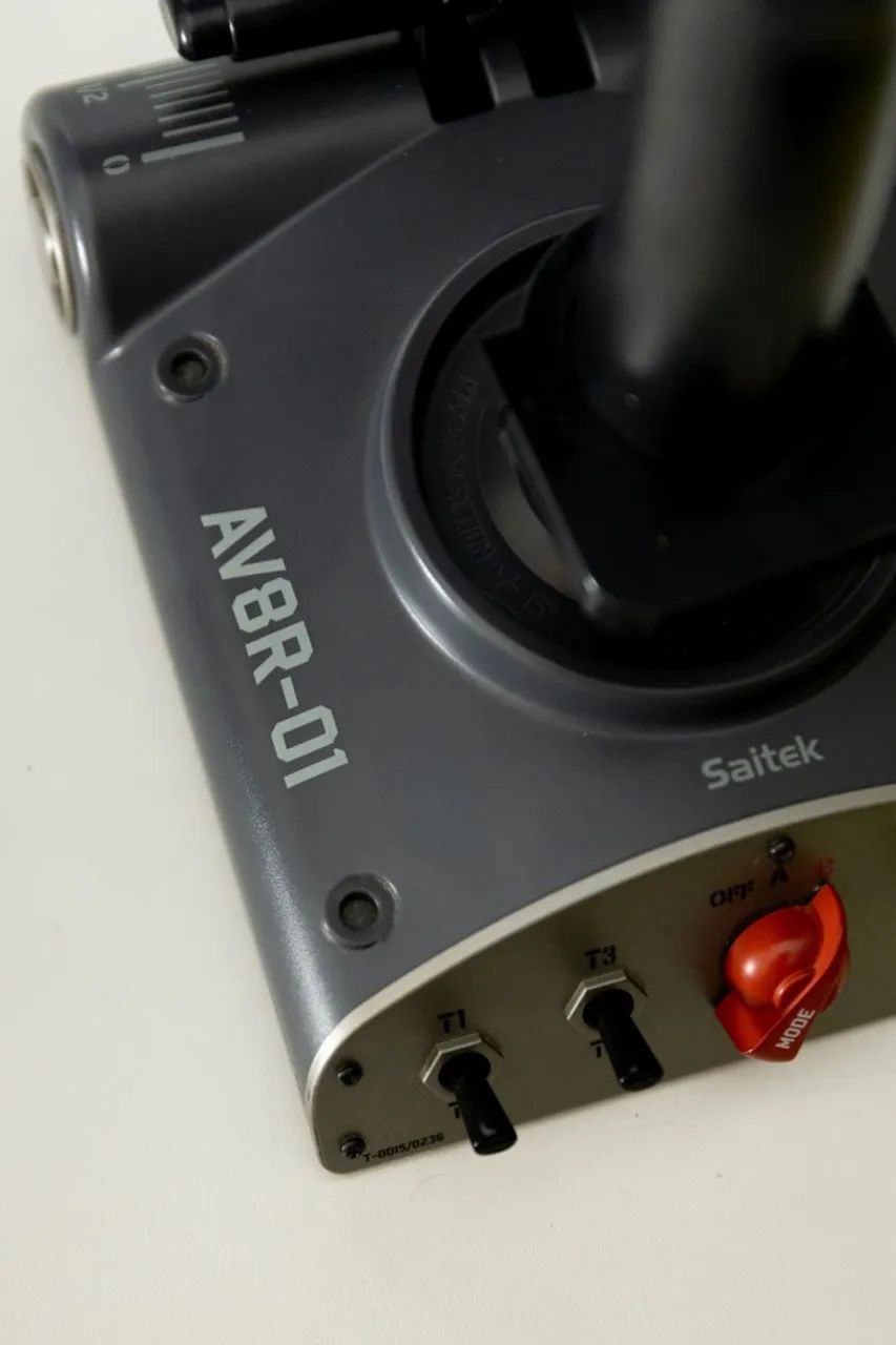 Manche Saitek Av8r-01 - Simulador De Vôo - Raríssimo No Brasil - Peças ...