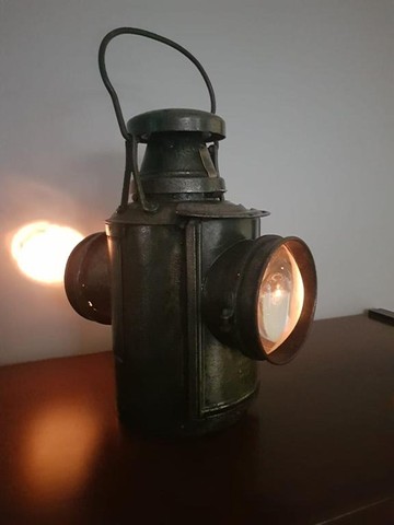 "lanterna antiga" no Brasil