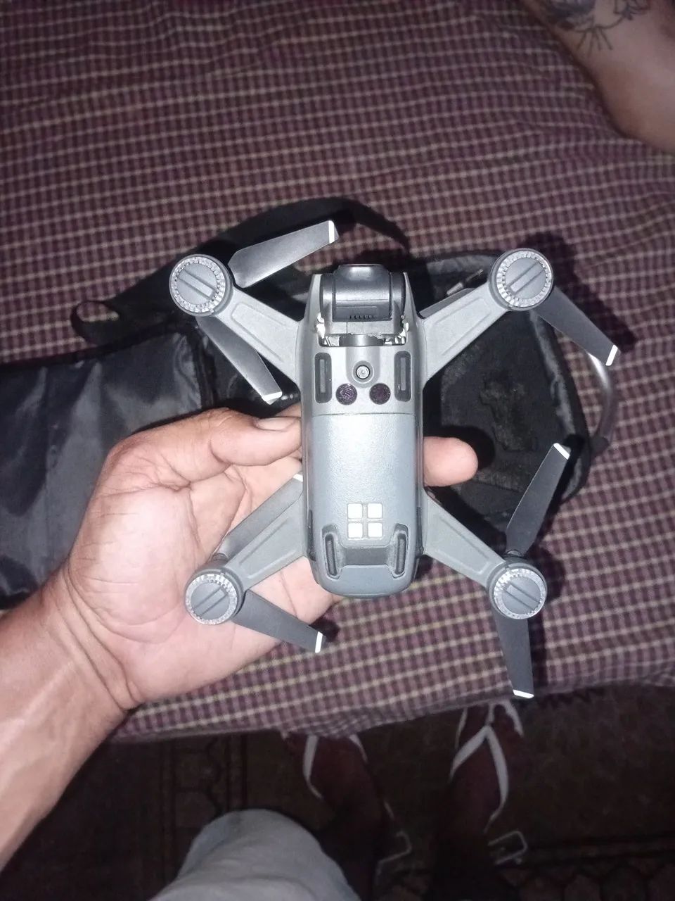 Drone dji espark GPS 2 km conbu 2 baterias hub de carga fonte e beg ...