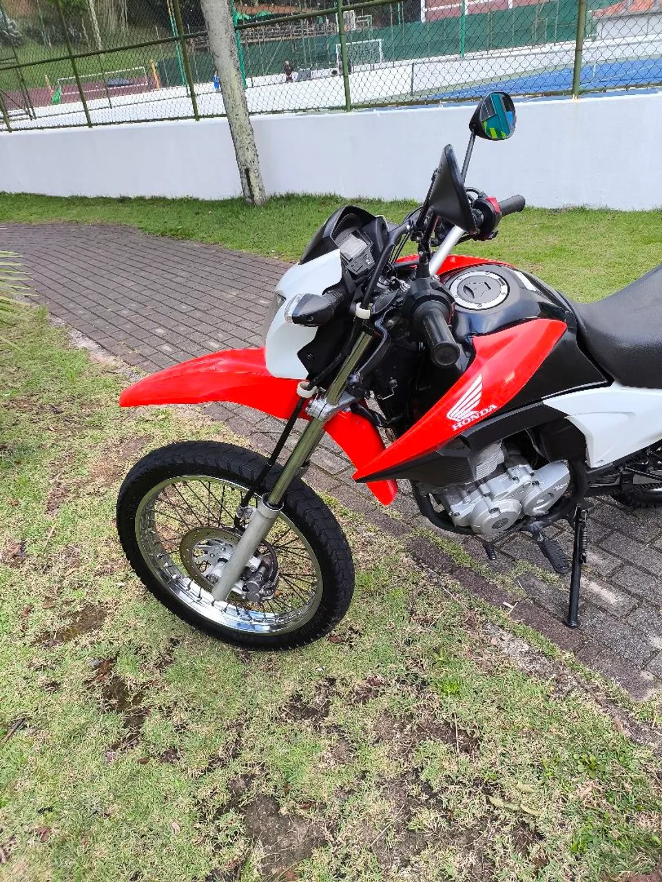 Motos HONDA NXR no Brasil