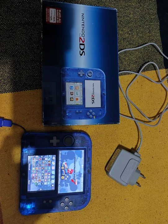 Nintendo 2DS Azul - Console Portátil (Azul translúcido) - Consoles de ...