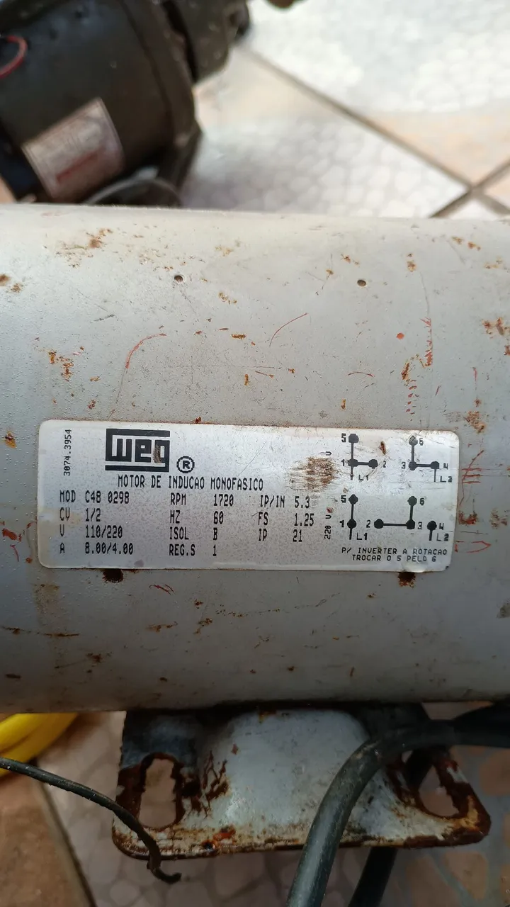 "motor 1 4 cv weg" no Brasil