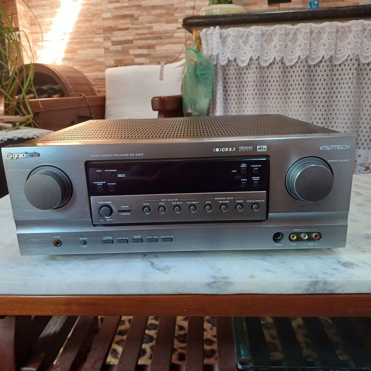 "gradiente esotech" no Brasil