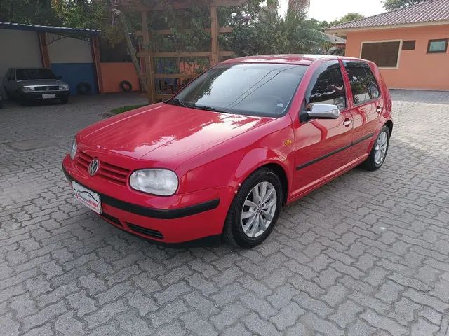 VOLKSWAGEN GOLF 2002 Usados e Novos no RS