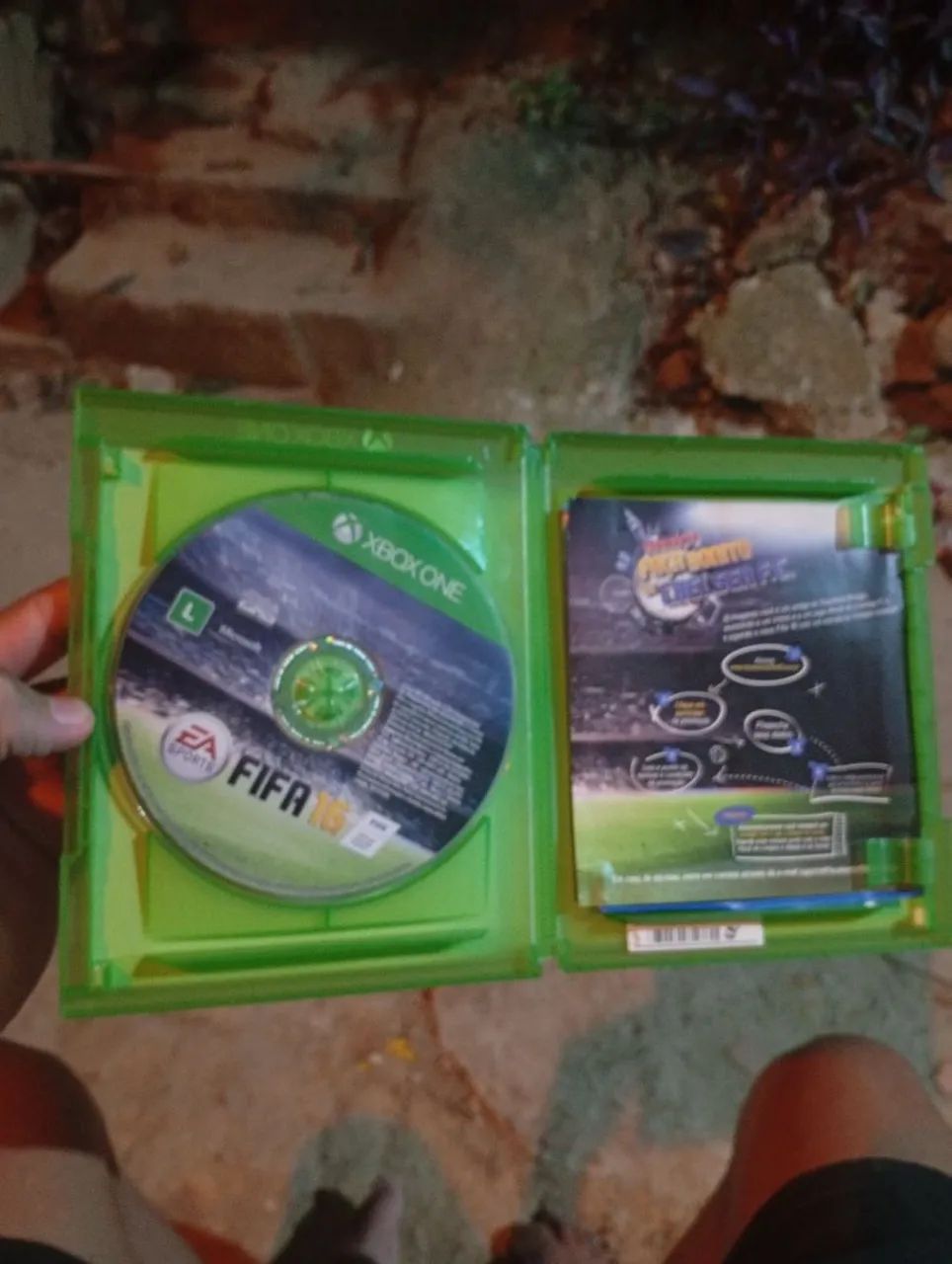 FIFA 16 SEMI NOVO XBOX ONE APENAS HJ - Jogos de Vídeo Game - Santa Cruz ...