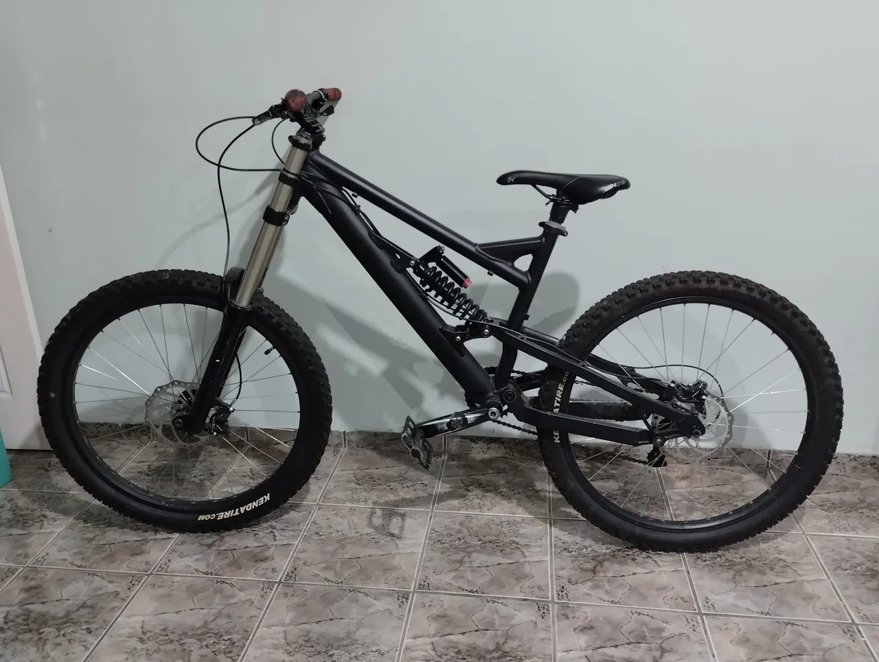 "bikes de downhill" - Ciclismo no Brasil