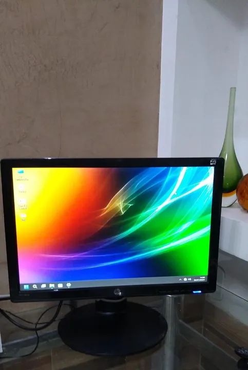 Monitor HP 19 polegadas com adaptador HDMI e GIRA TELA. Parcelo cartão - Monitores - Porto Novo ...