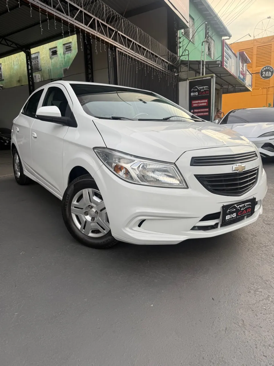 CHEVROLET ONIX 2018 Usados e Novos