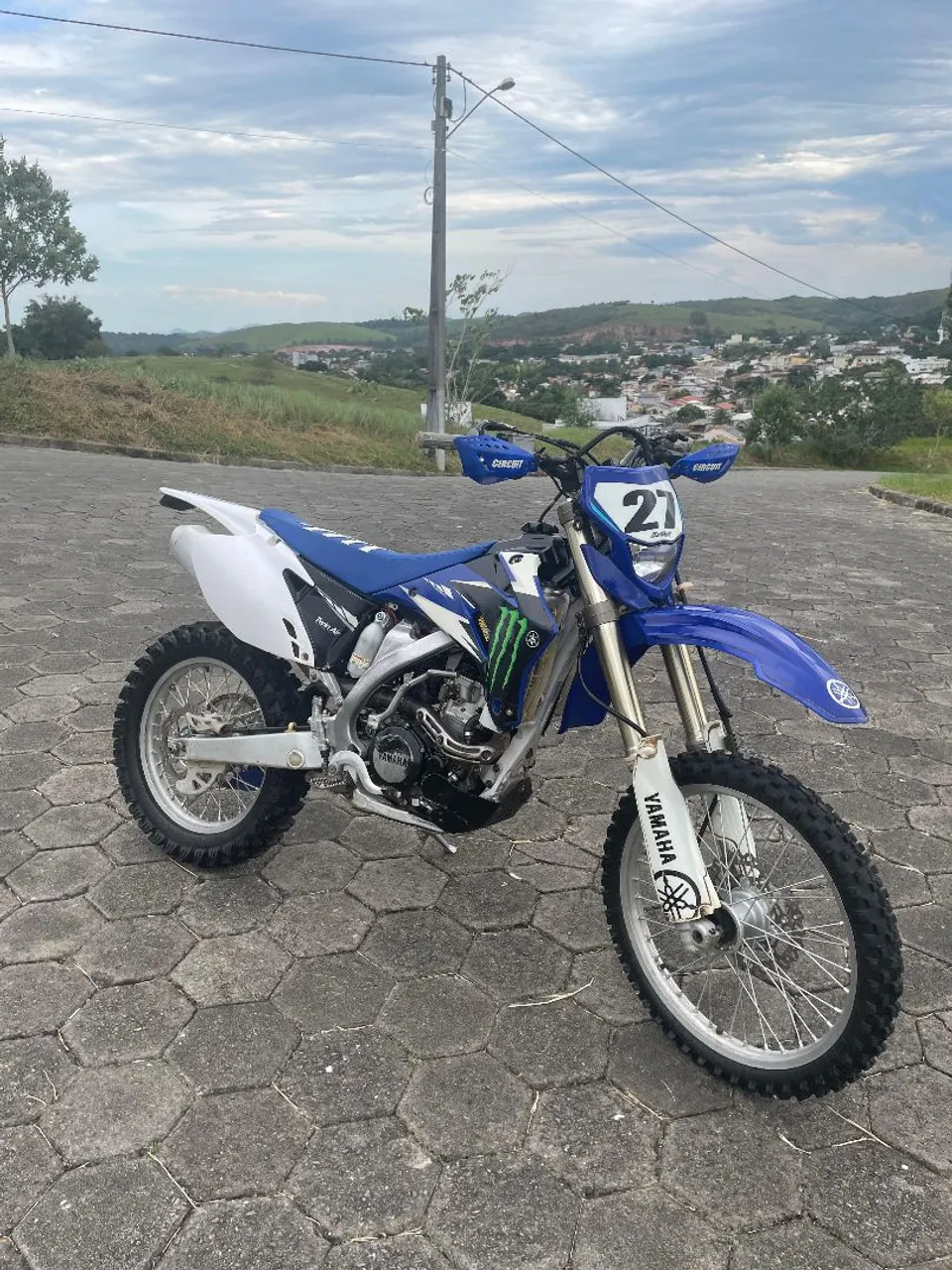 Motos YAMAHA WR no Brasil