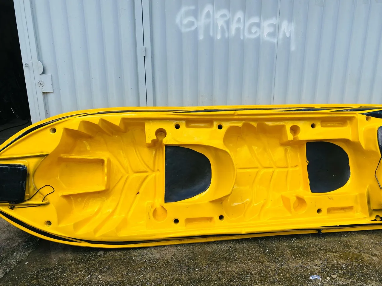 "caiaques com motor" no Brasil