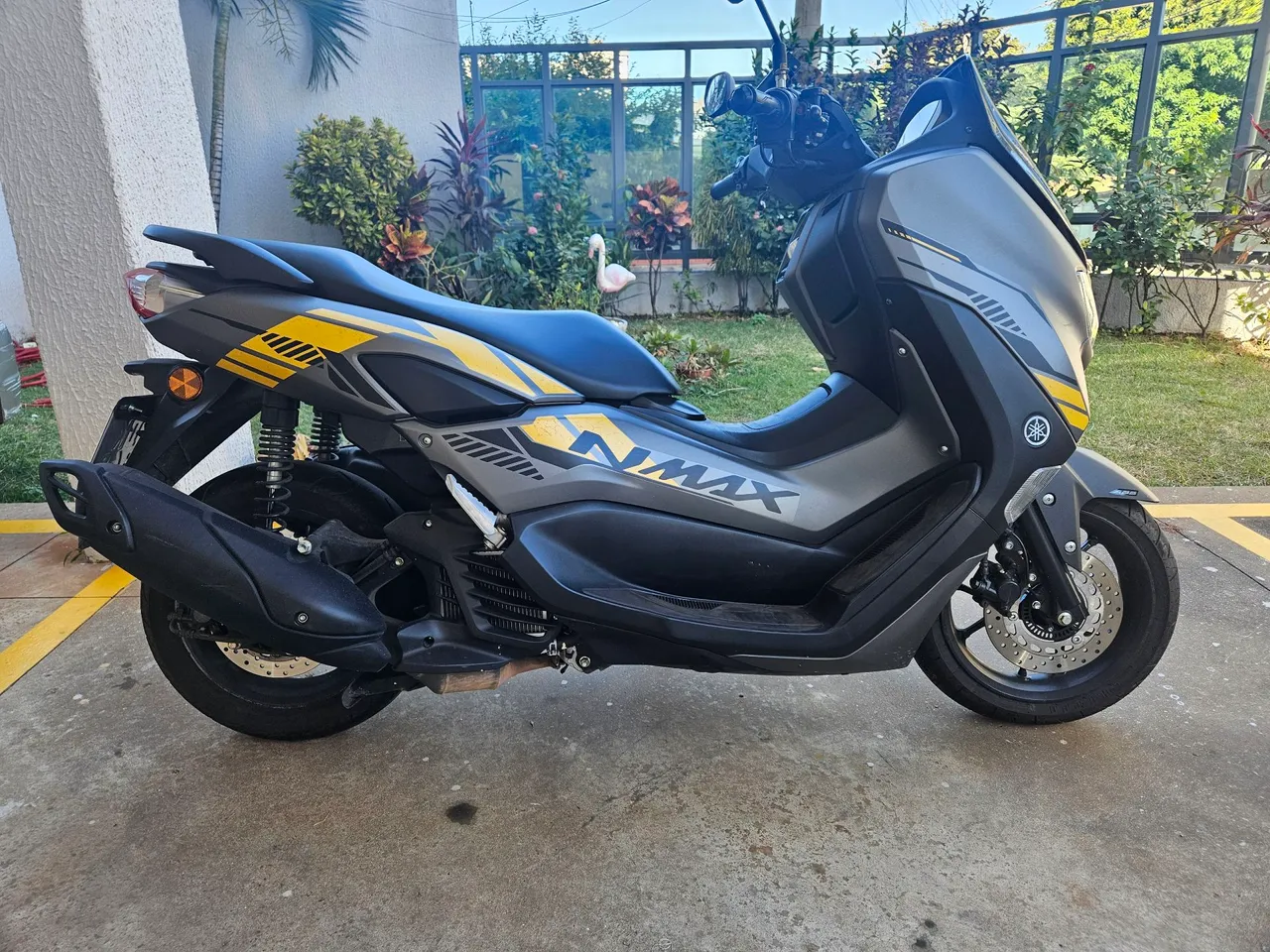 Motos YAMAHA NMAX 2024 no Brasil