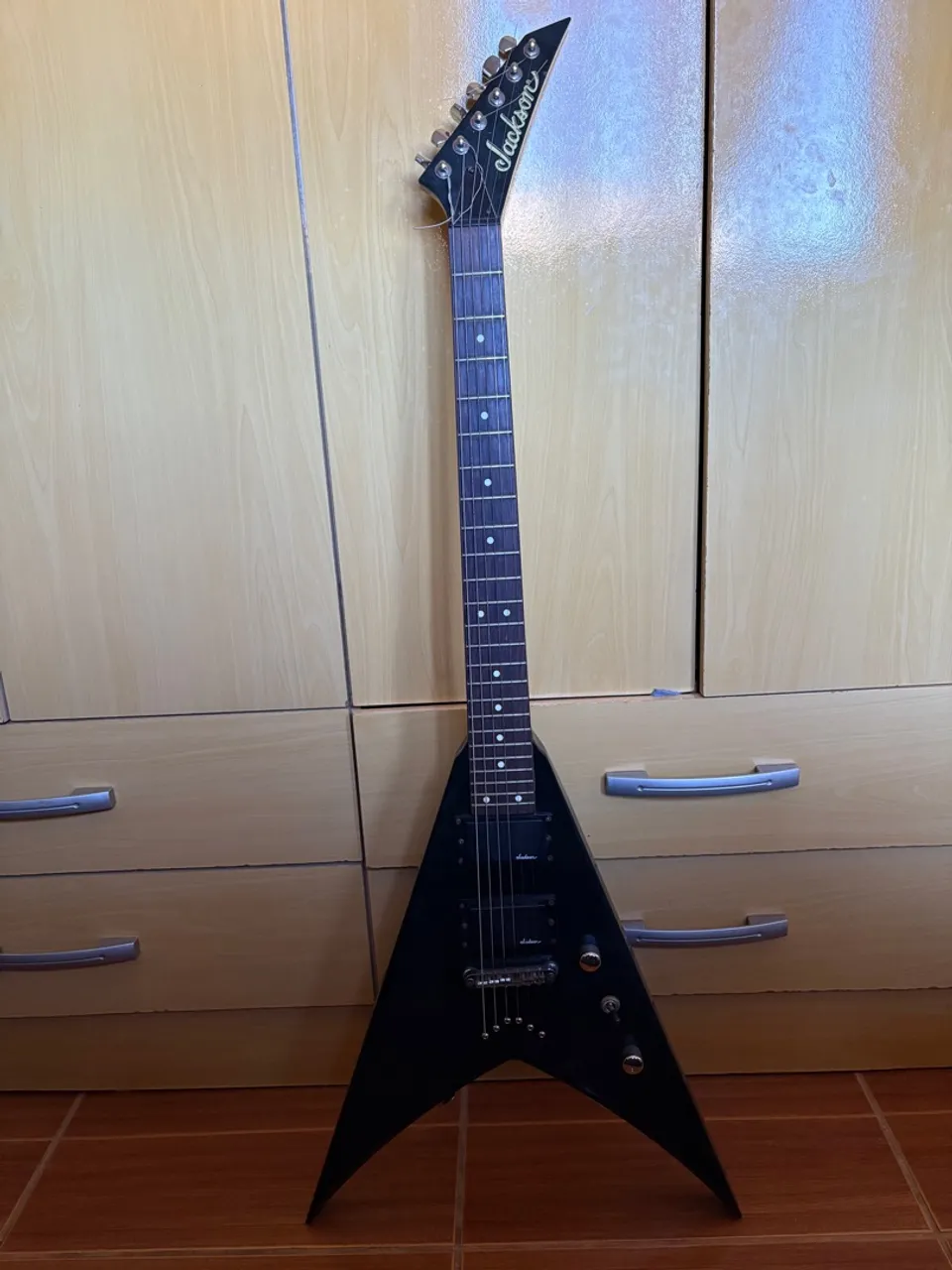 "jackson flying v" no Brasil