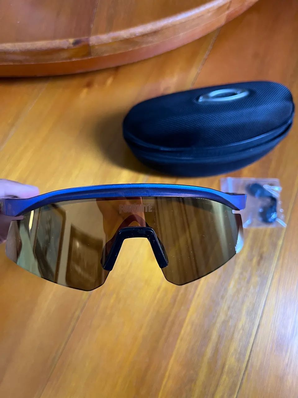 Óculos de sol Oakley x Fortnite Edição Limitada - Acessórios - Icaraí ...