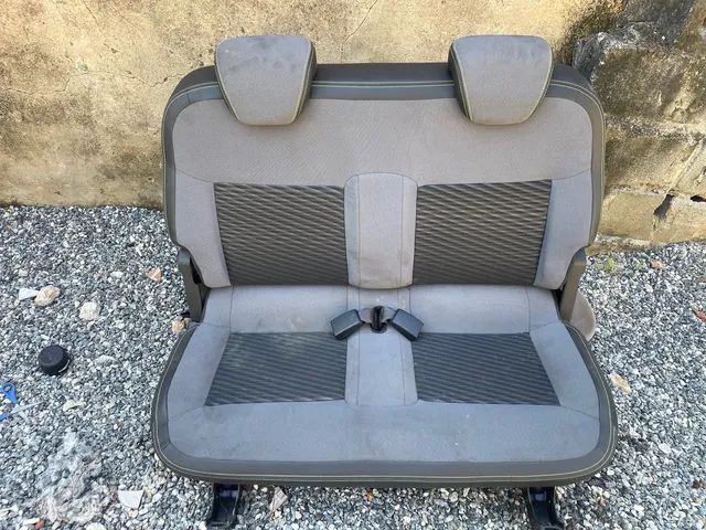 "banco terceira fileira spin" no Brasil